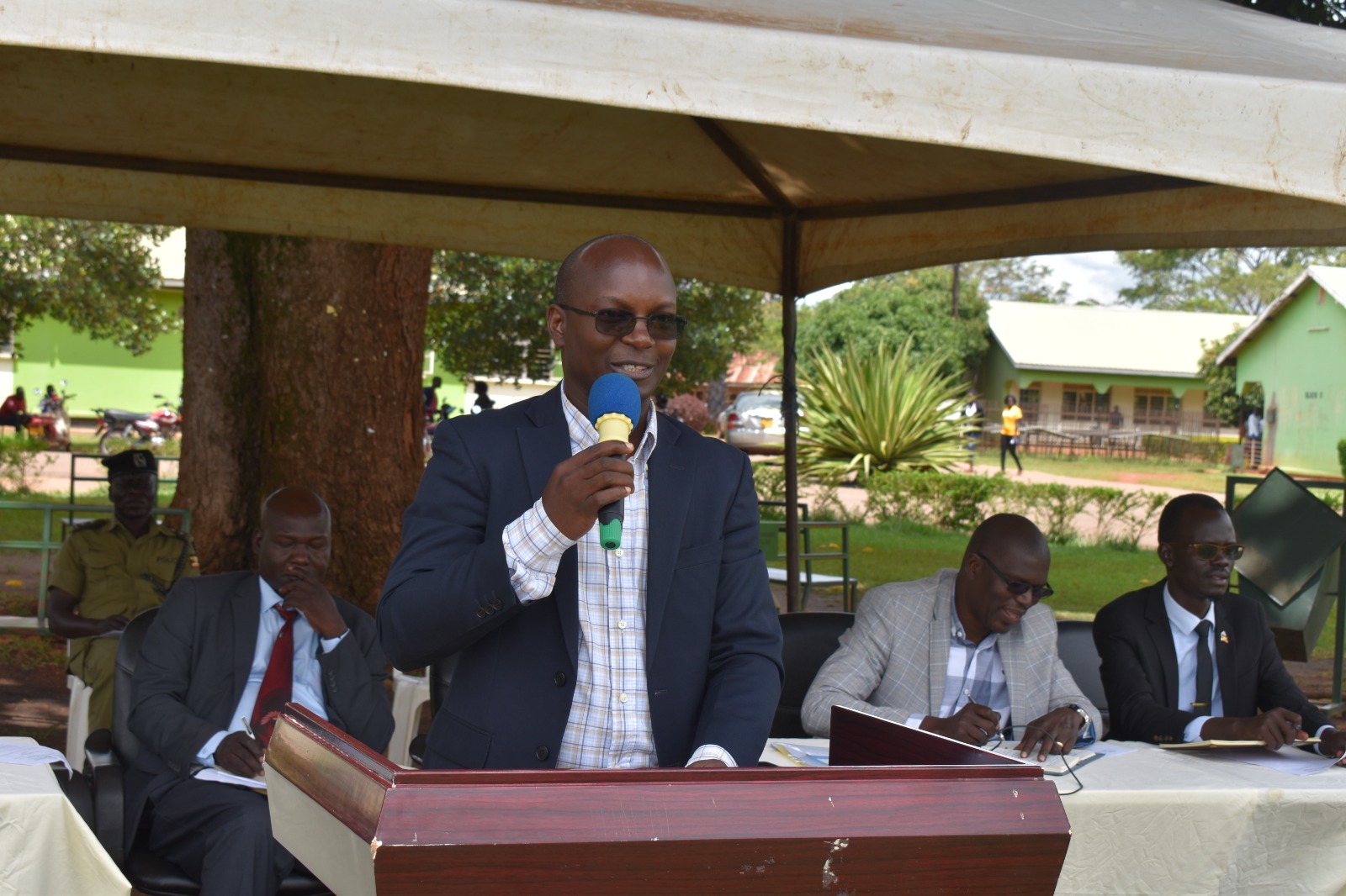 Guild Leadership Pleads for Students | The Elephant